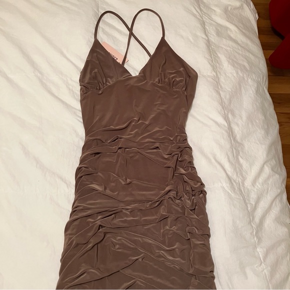 Missguided | Dresses | Nwt Slinky Brown Rouched Midi | Poshmark